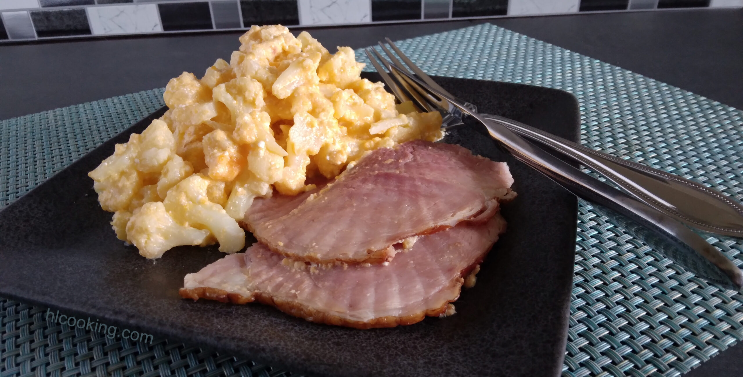 Cheesy Cauliflower & Ham - HLCooking
